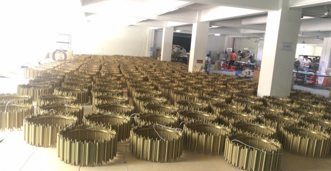 China Zhongshan Rong Fei Lighting Co., Ltd. factory production line